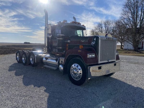 1989 MACK SUPERLINER RW713 C004362 - RDO Truck Centers