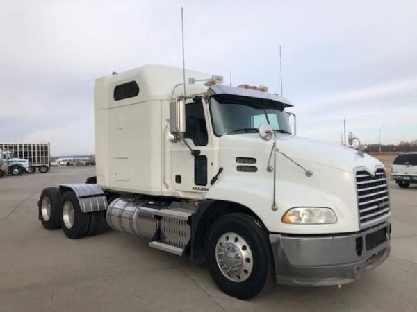 2013 MACK PINNACLE CXU613 U033497 - RDO Truck Centers