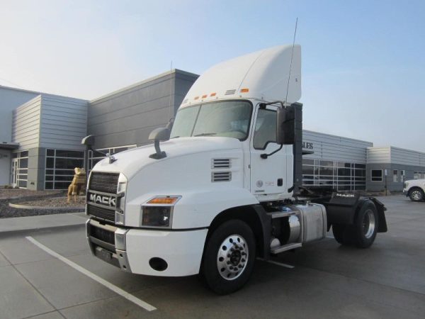 2019 MACK ANTHEM 42T L001003 - RDO Truck Centers