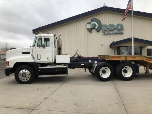 1992 MACK CH613 C016574 - RDO Truck Centers