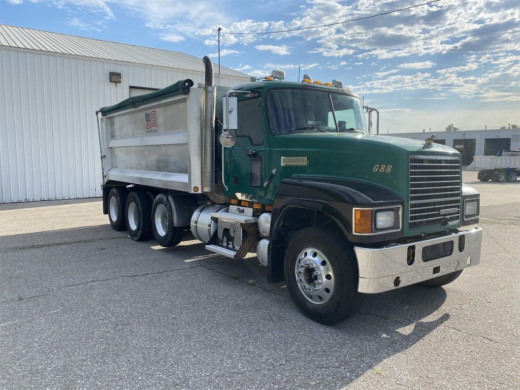 2009 MACK PINNACLE CHU613 C003762 - RDO Truck Centers