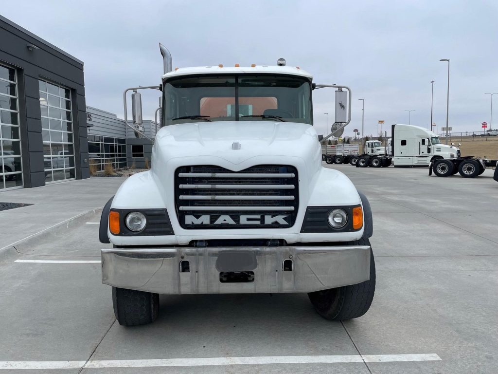2005 MACK GRANITE CV513 C002178 - RDO Truck Centers