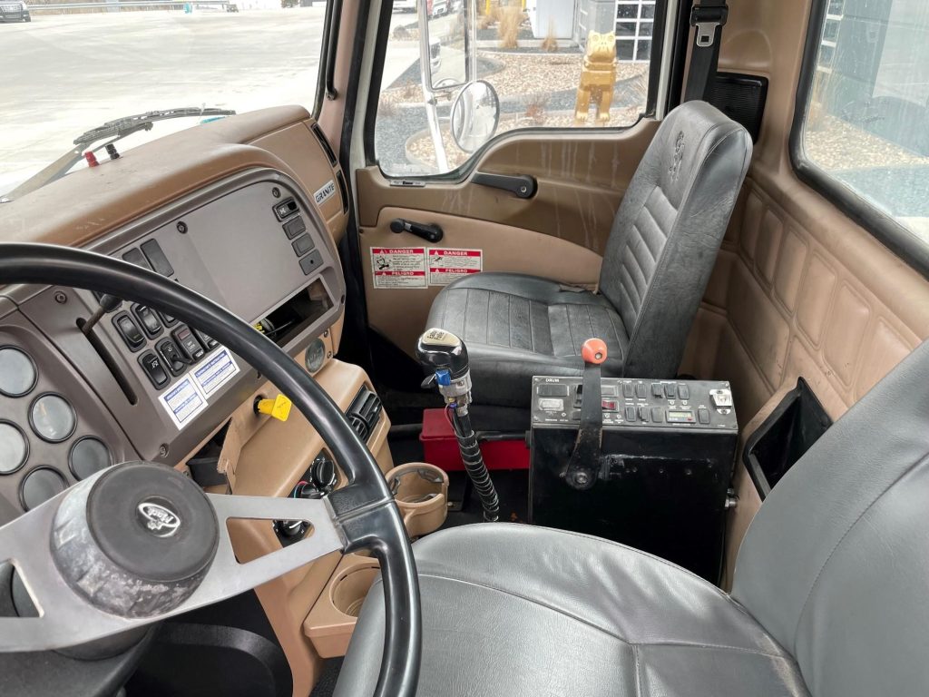 2005 MACK GRANITE CV513 C002178 - RDO Truck Centers