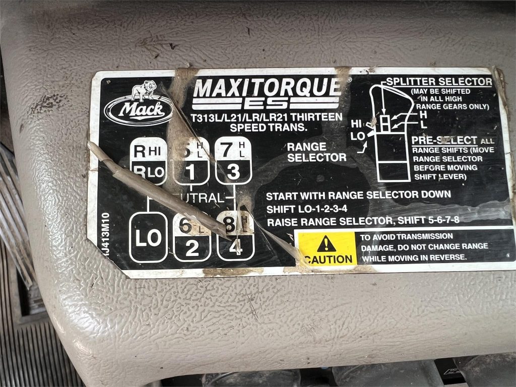 2004 MACK VISION CX613 - RDO Truck Centers