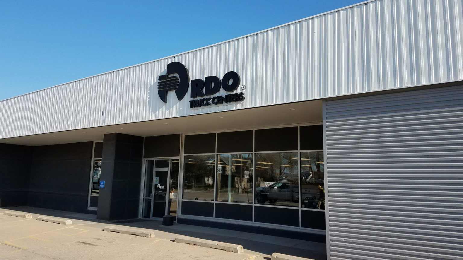 Lincoln Service Technician Hiring Event - RDO Truck Centers