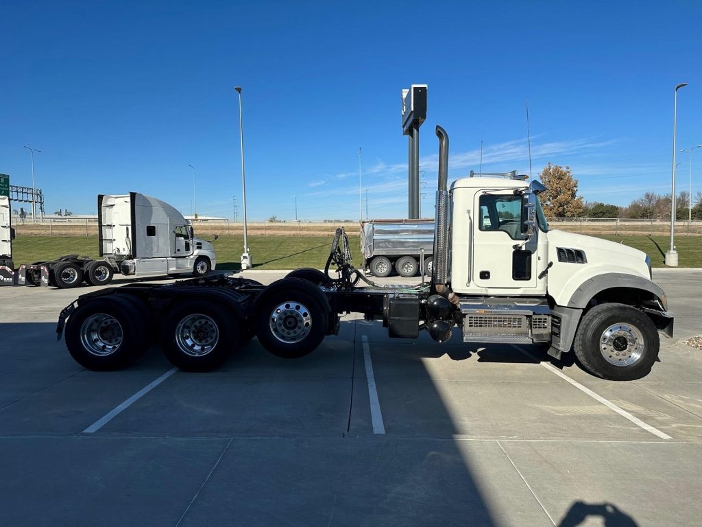 2019 MACK GRANITE 64FT - RDO Truck Centers