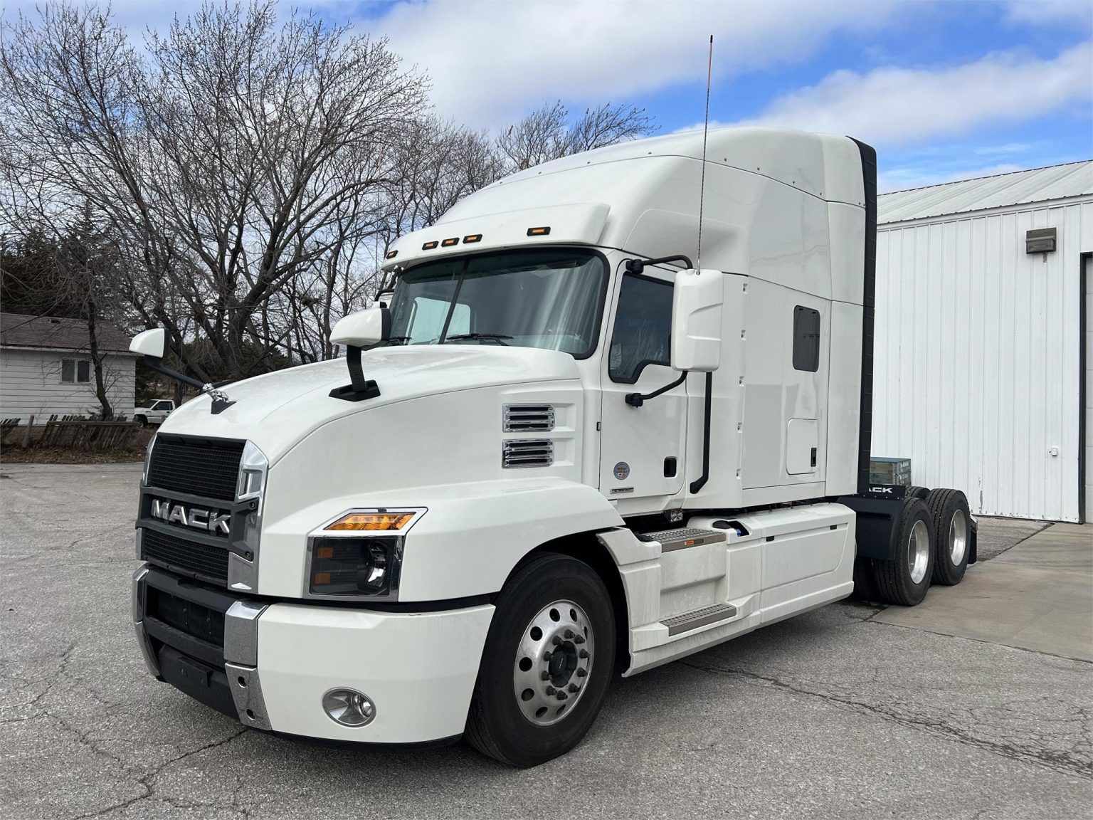 2025 MACK ANTHEM 64T - RDO Truck Centers