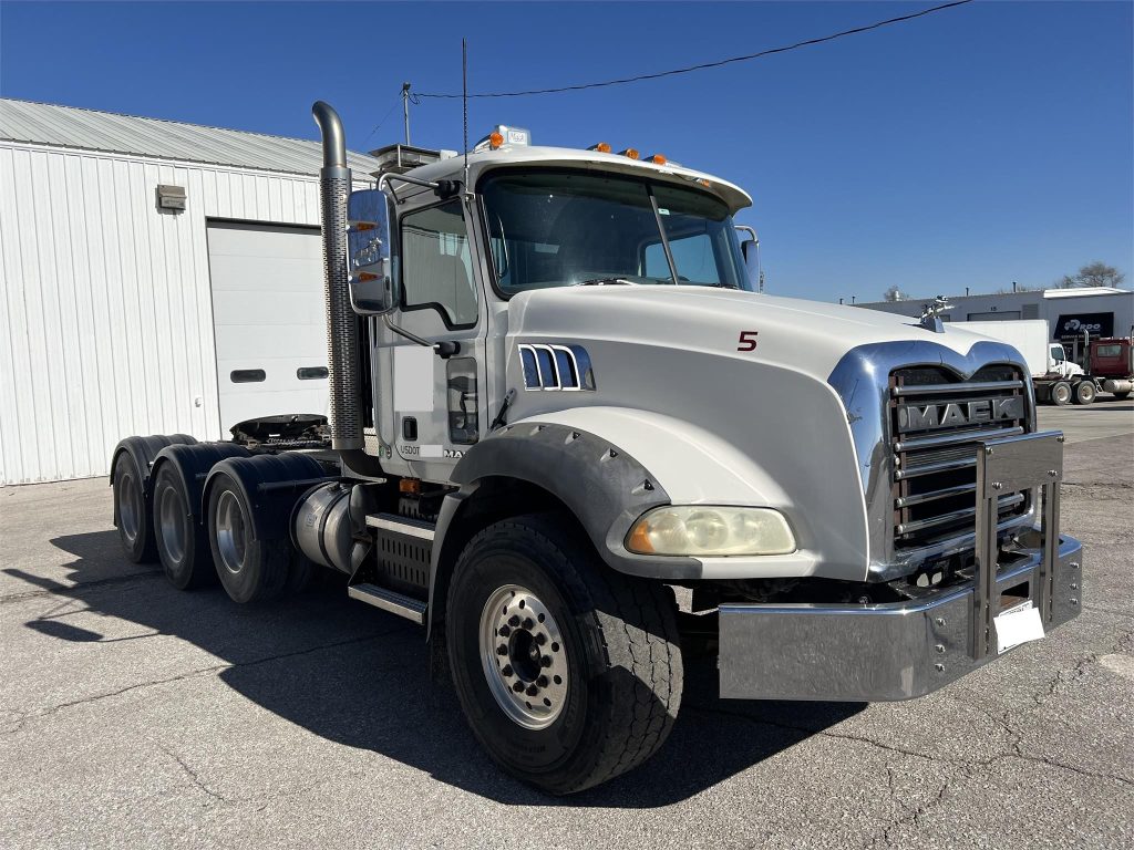 2009 MACK GRANITE GU813 - RDO Truck Centers