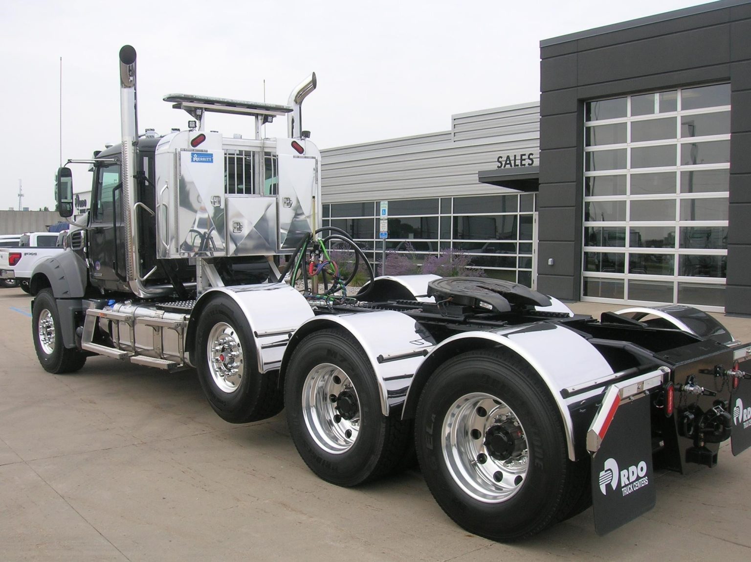 2025 MACK GRANITE 84FT - RDO Truck Centers