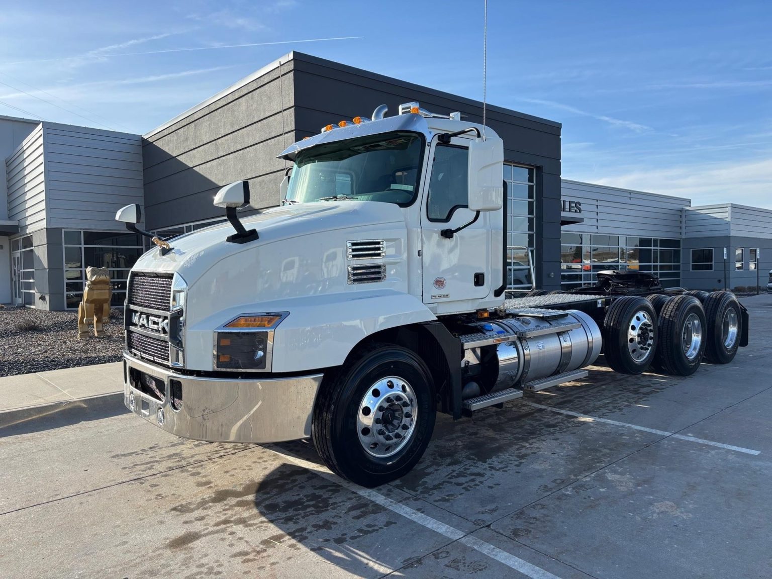 2026 MACK ANTHEM 84T - RDO Truck Centers