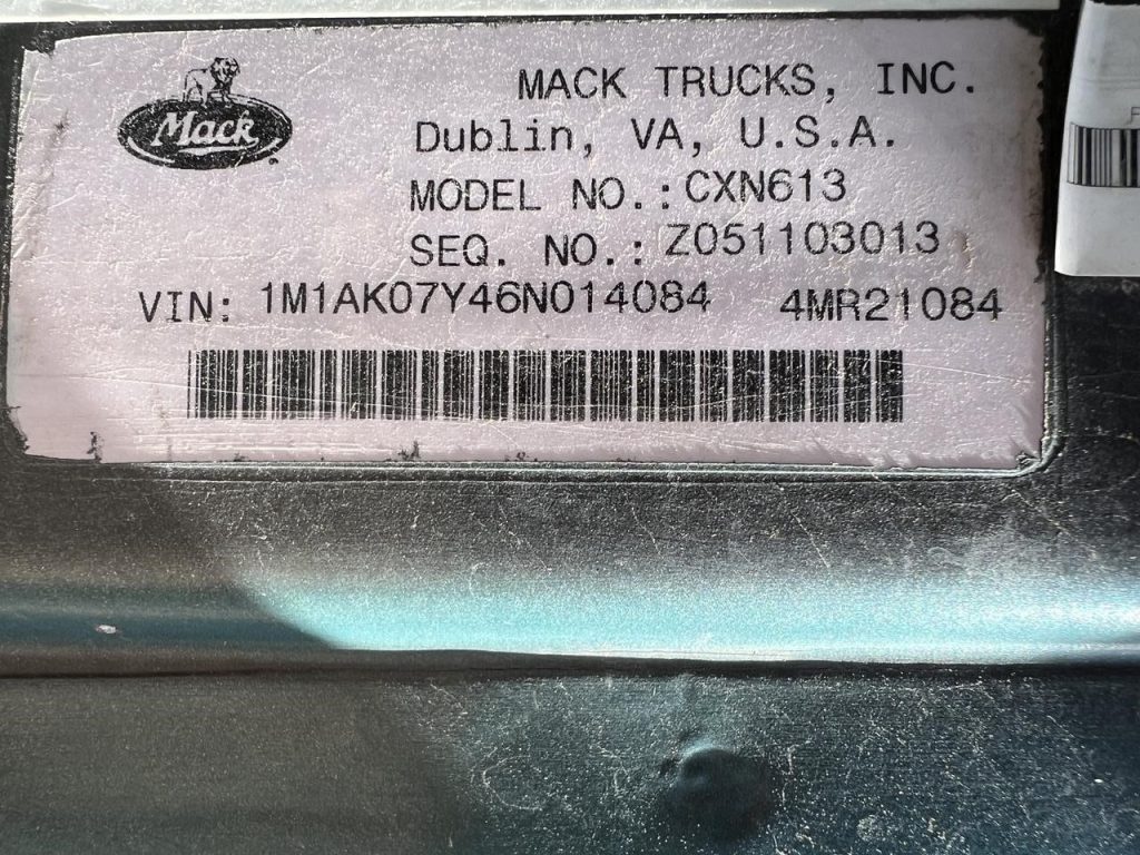 2006 MACK VISION CXN613 - RDO Truck Centers