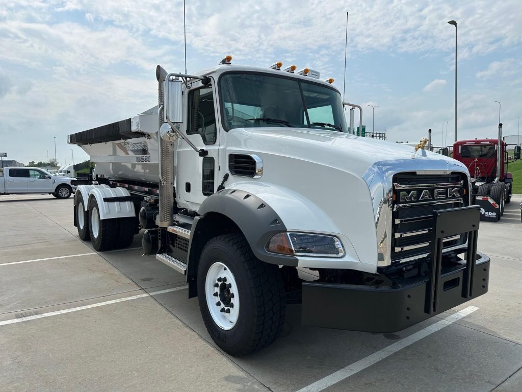 2026 MACK GRANITE 64BR - RDO Truck Centers