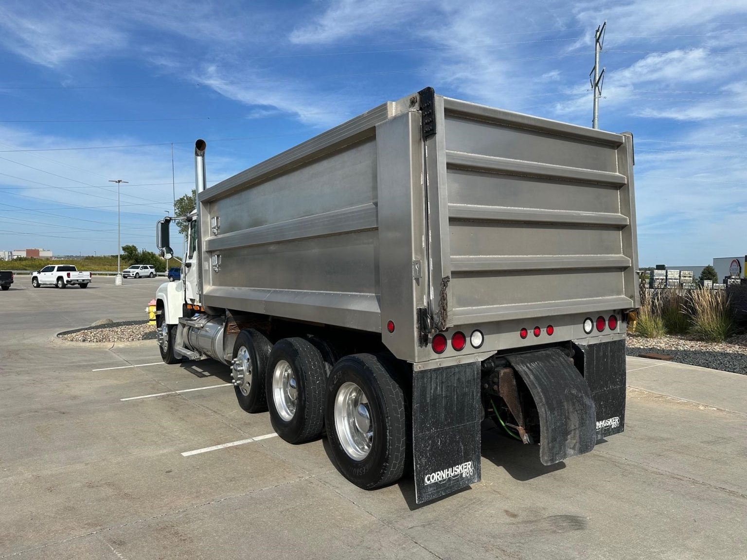 2016 MACK PINNACLE CHU613 - RDO Truck Centers