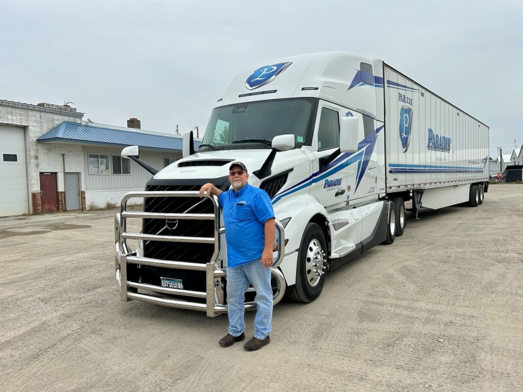 Truck Driver Appreciation Week: Scott from Paradis Inc. - RDO Truck Centers